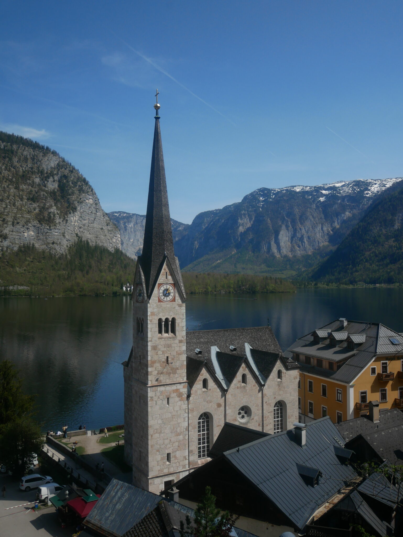【オーストリア・ハルシュタット】美しい湖畔の町への行き方＆写真スポットを解説！ | MARE -世界の図書館-